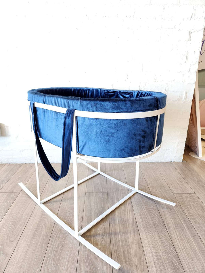 Roman carry cot rocking stand – PINKFOOT